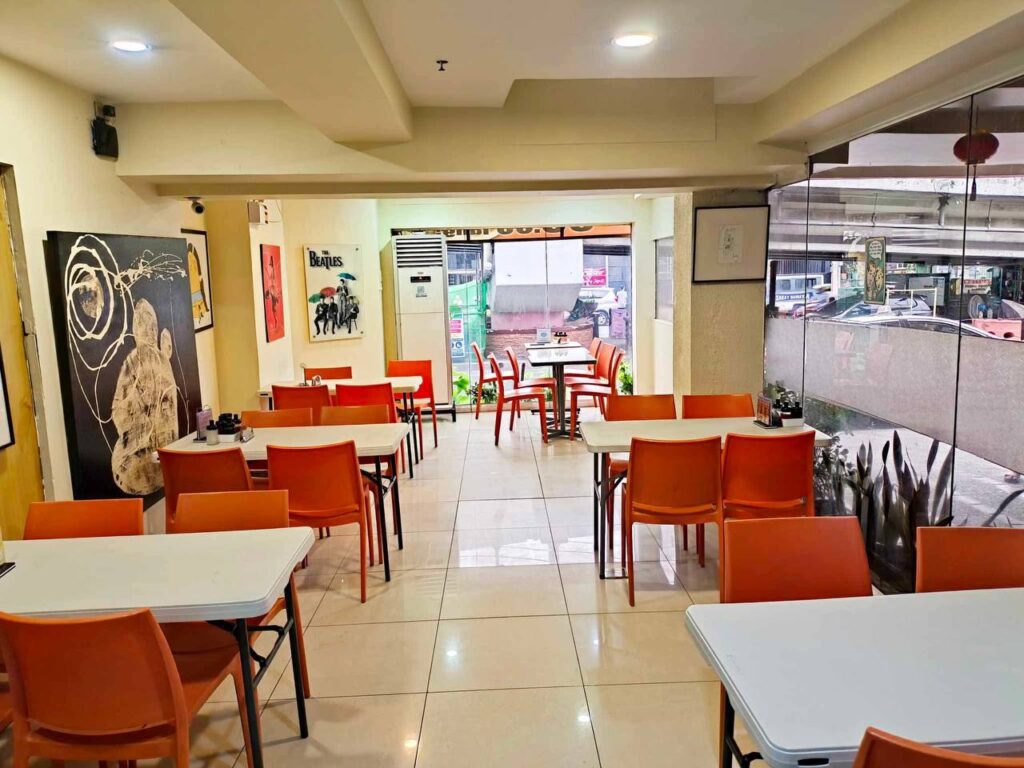 Restaurant & Bar | Stone House Hotel Pasay